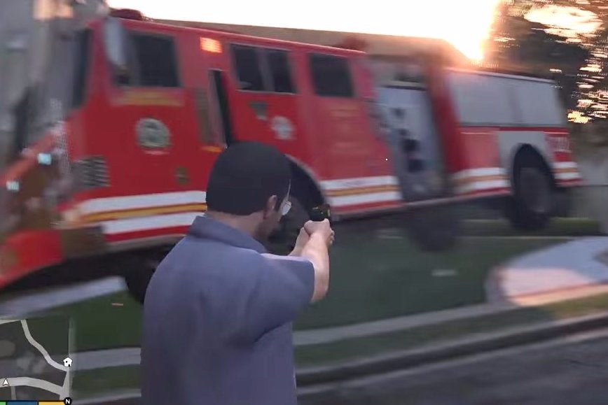 Lob a lorry with the Grand Theft Auto 5 Gravity Gun mod | Eurogamer.net