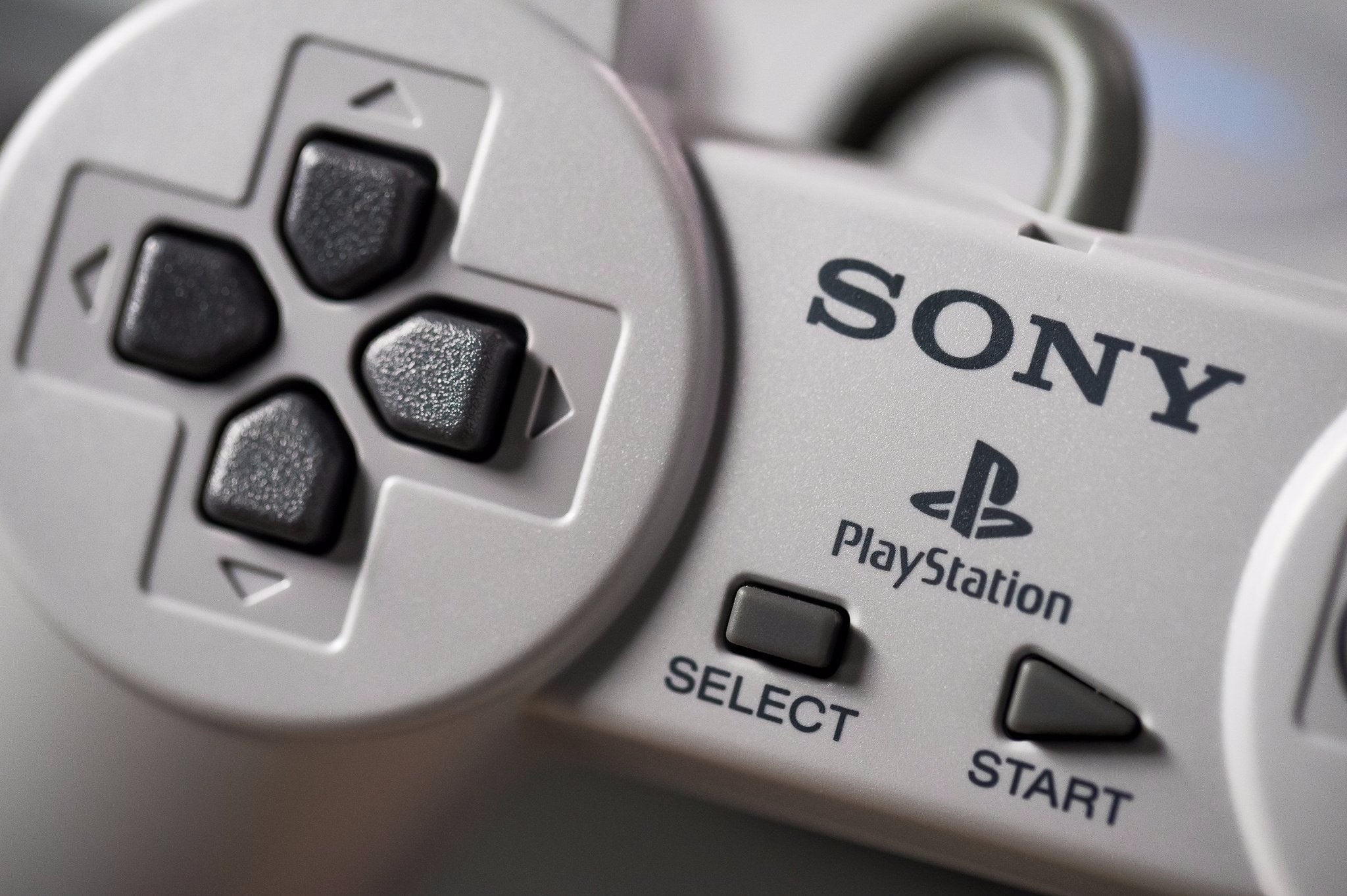 Vejam o unboxing da PlayStation original | Eurogamer.pt
