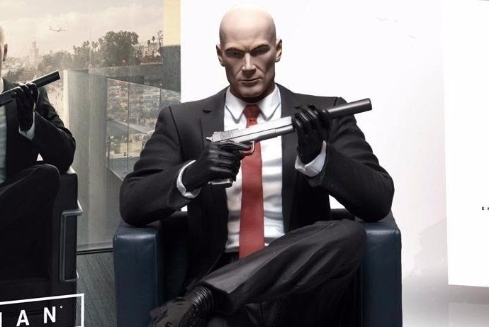 Unboxing de la edición para coleccionistas del nuevo Hitman | Eurogamer.es