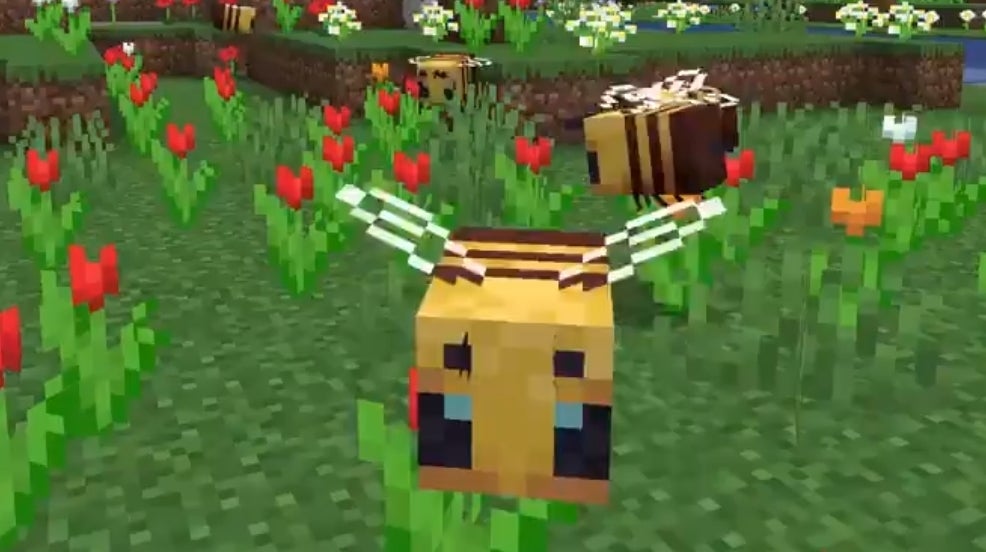 Minecraft's latest Java update adds bees, hives and honey | Eurogamer.net