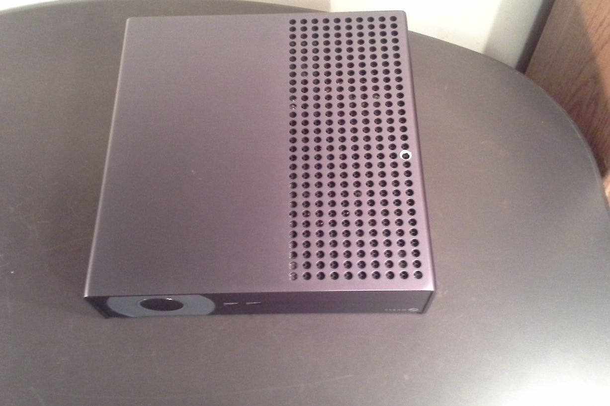 This is an unboxing of Valve's Steam Machine prototype | Eurogamer.net
