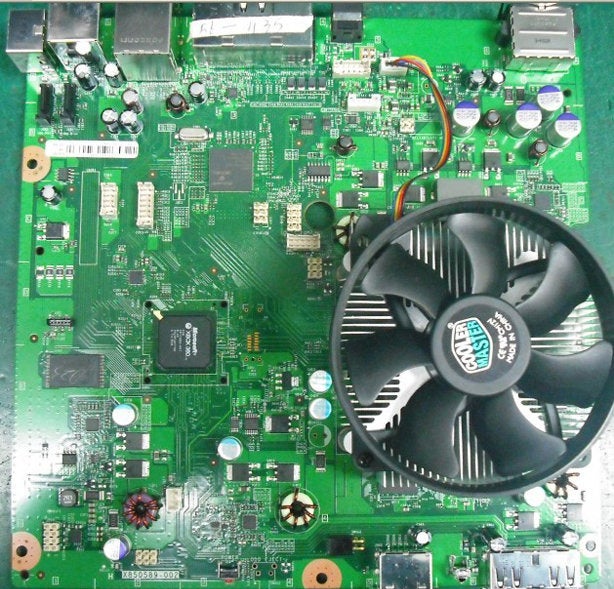 Em teoria E isto a Xbox 360 Slim Eurogamer.pt
