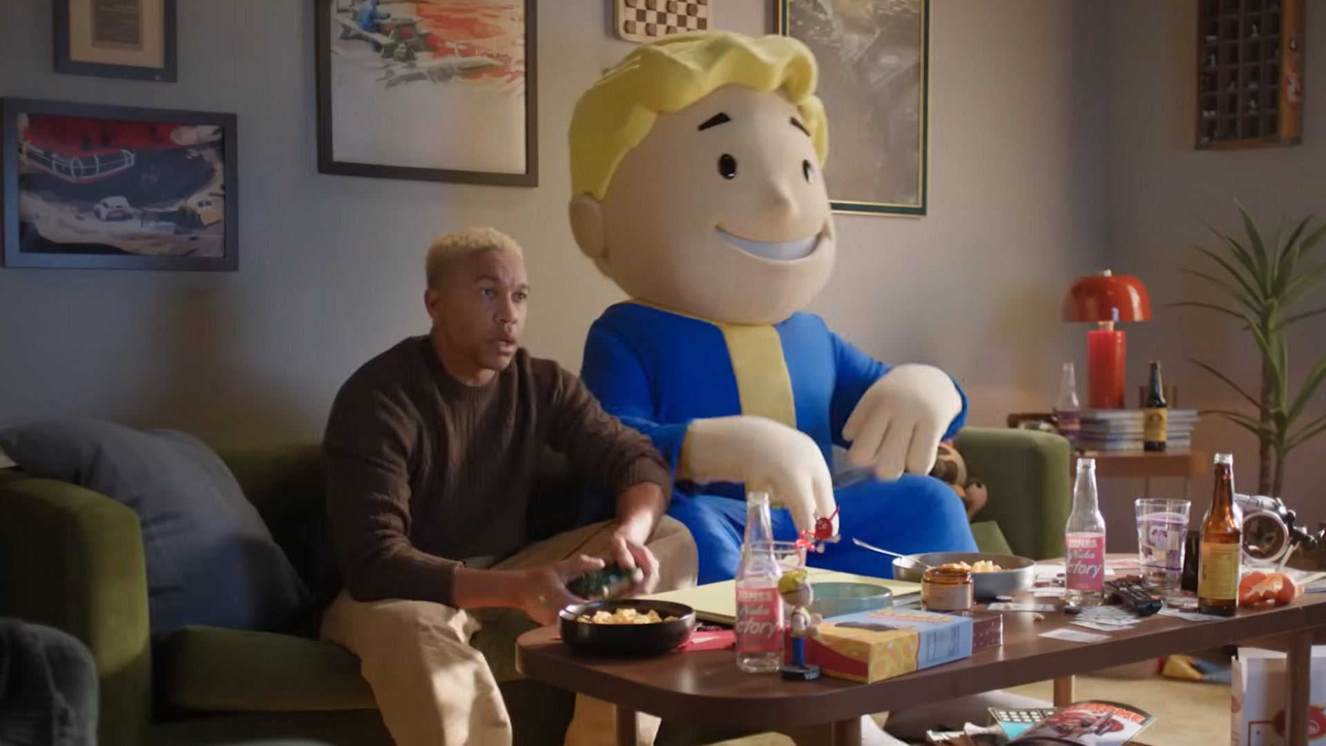 Kurz vor dem großen Finale: Neuer Fallout-Trailer mit Maximus-Star ...