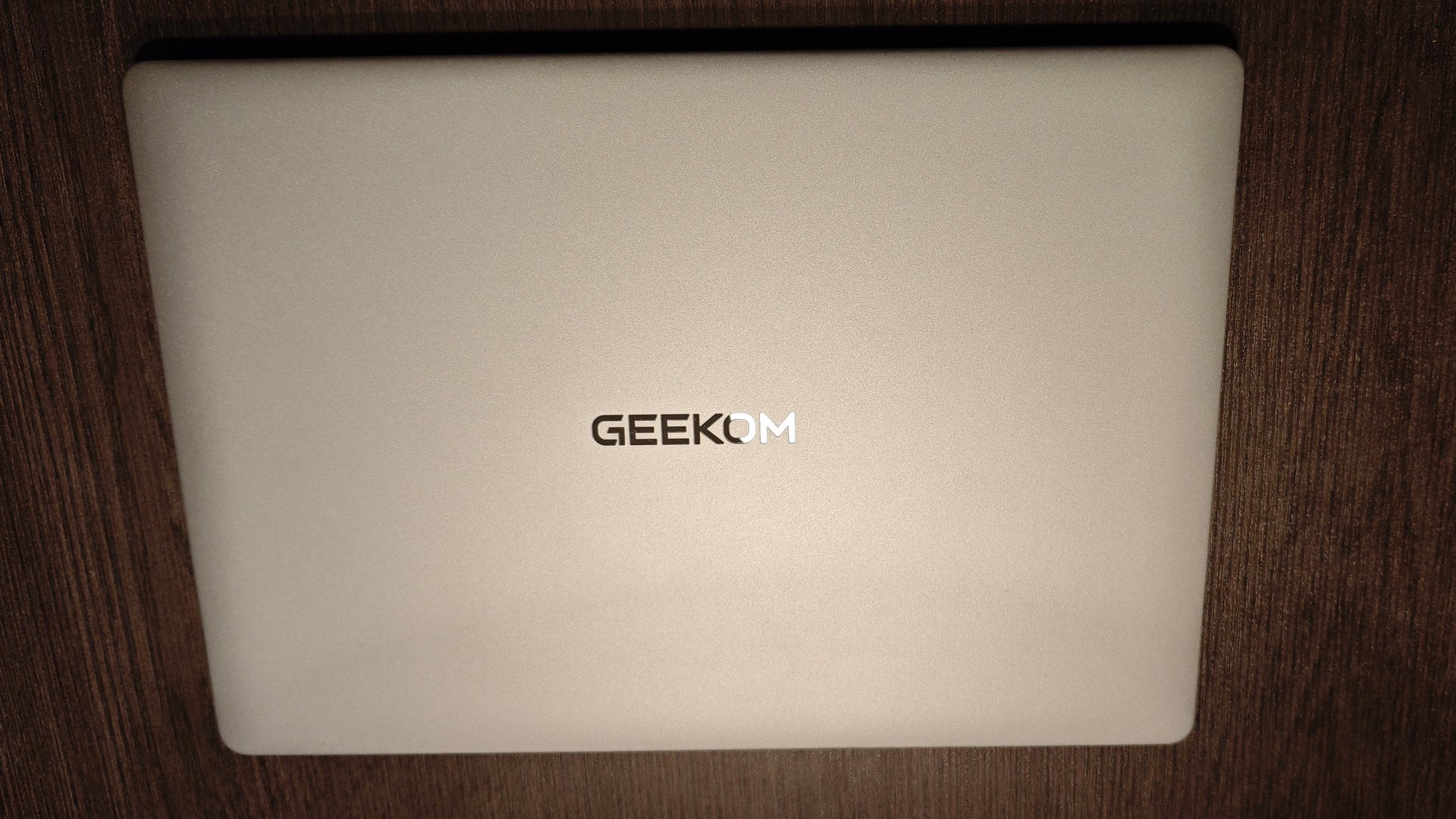 Vom Mini-PC zum Laptop: Das GeekBook X14 Pro im Test – ein echter ...