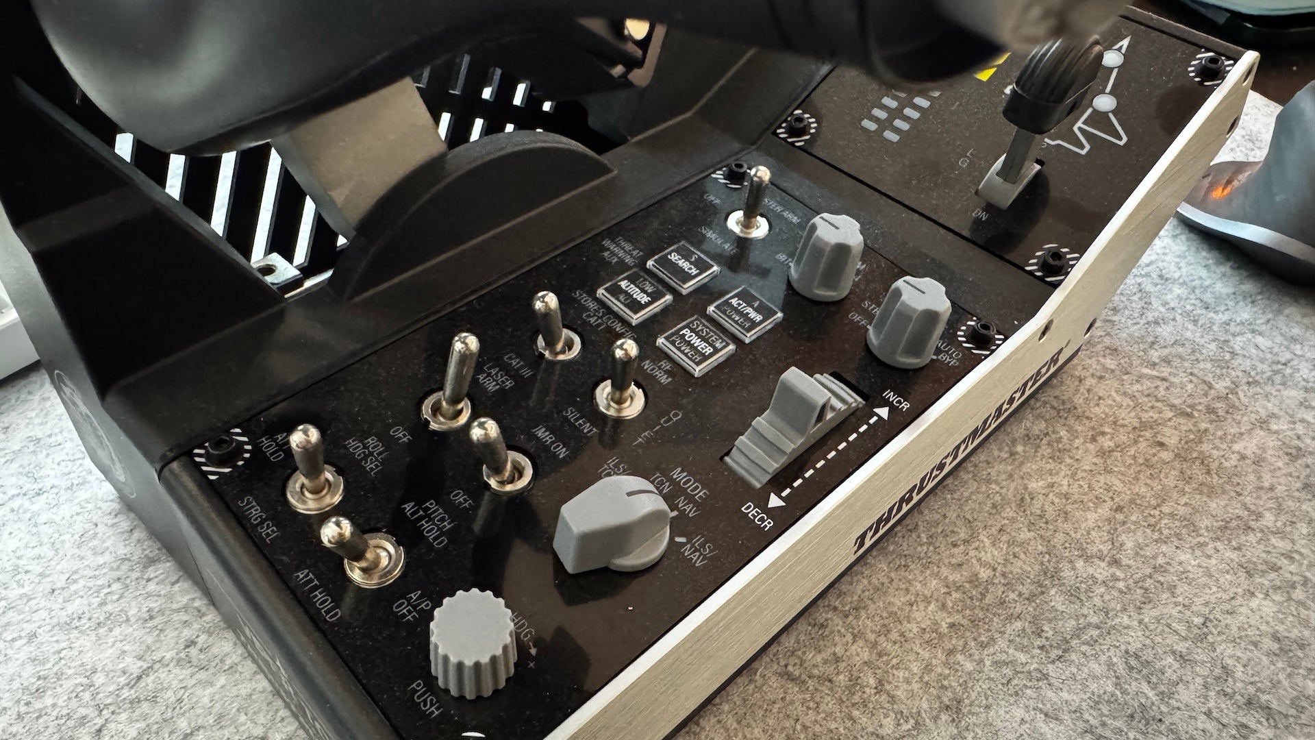 Live out your Top Gun fantasies with this flight-sim accessory that's £ ...