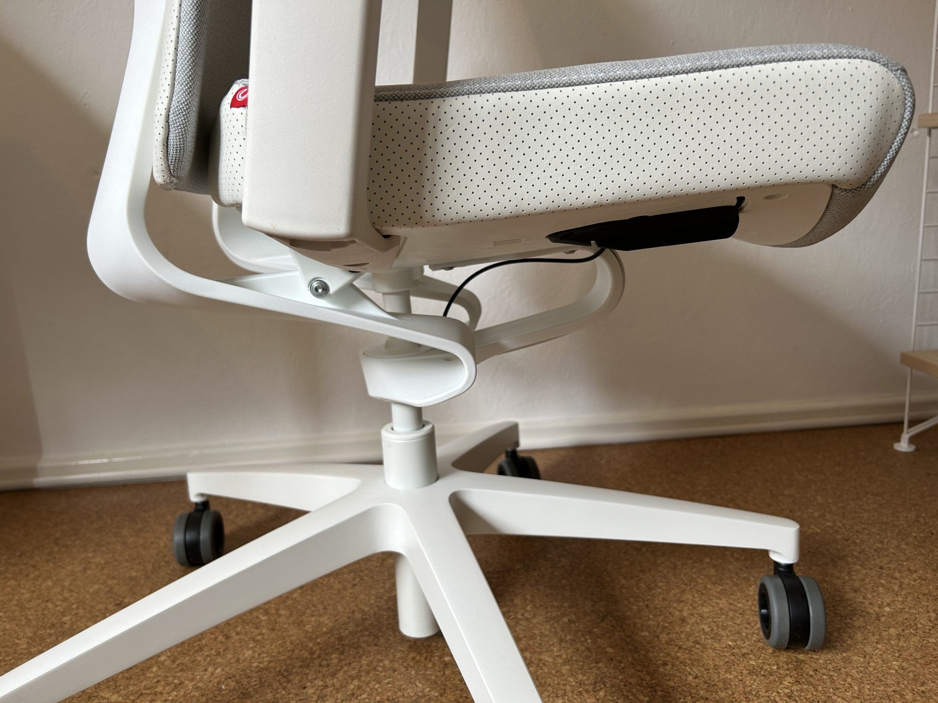 Interstuhl Pure Fashion Bürostuhl im Test: So sitzt man wohl in der ...