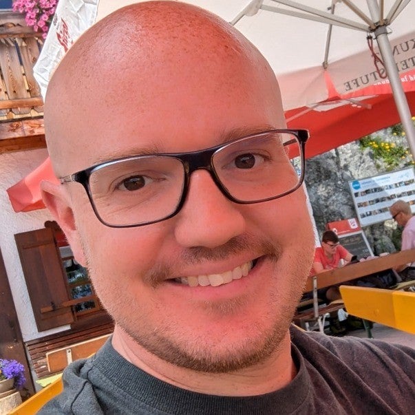 No more chasing competitors or following trends: Why RuneScape is going ...