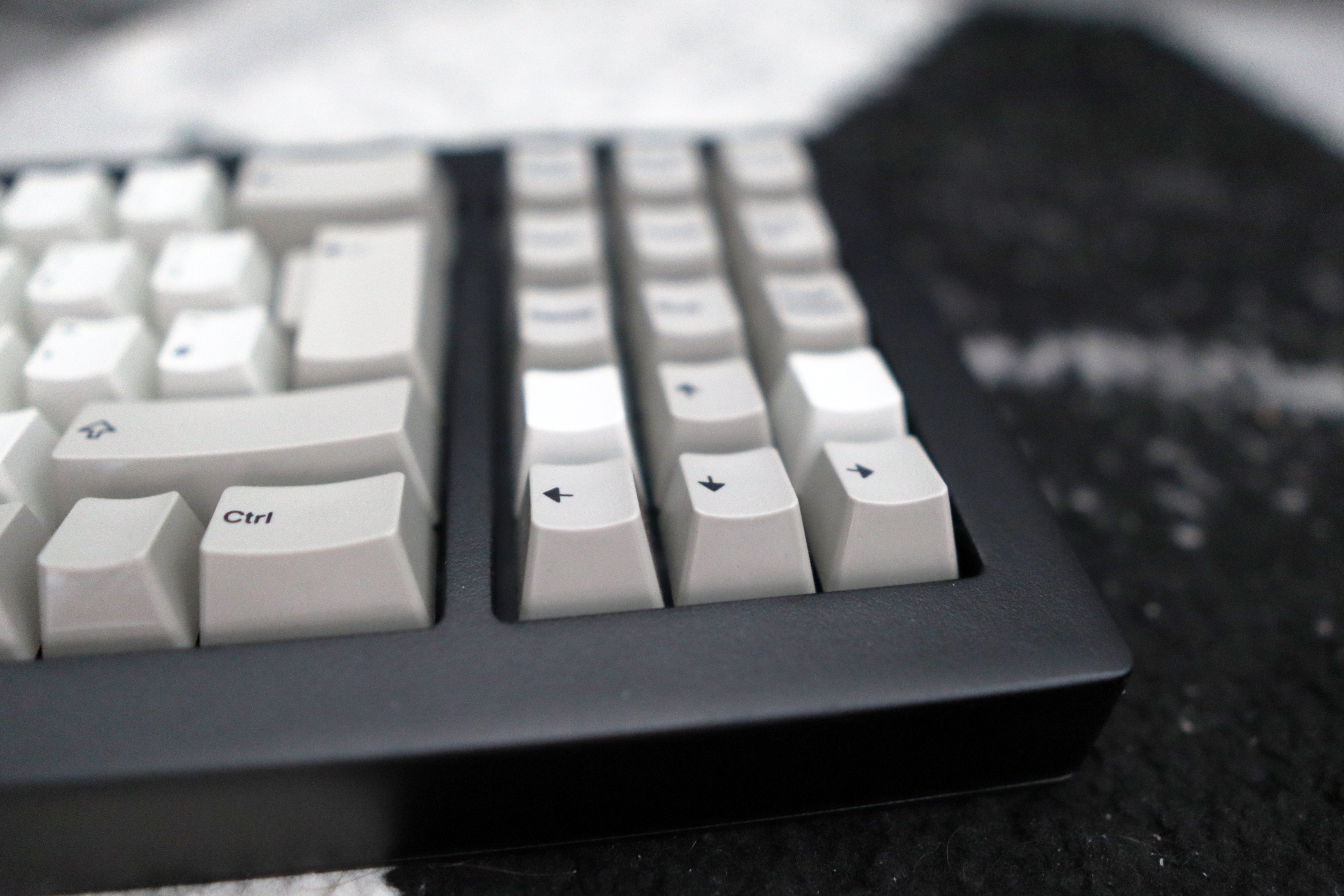 Model F Labs F77 Ultra Compact review: keyboard from a bygone age ...
