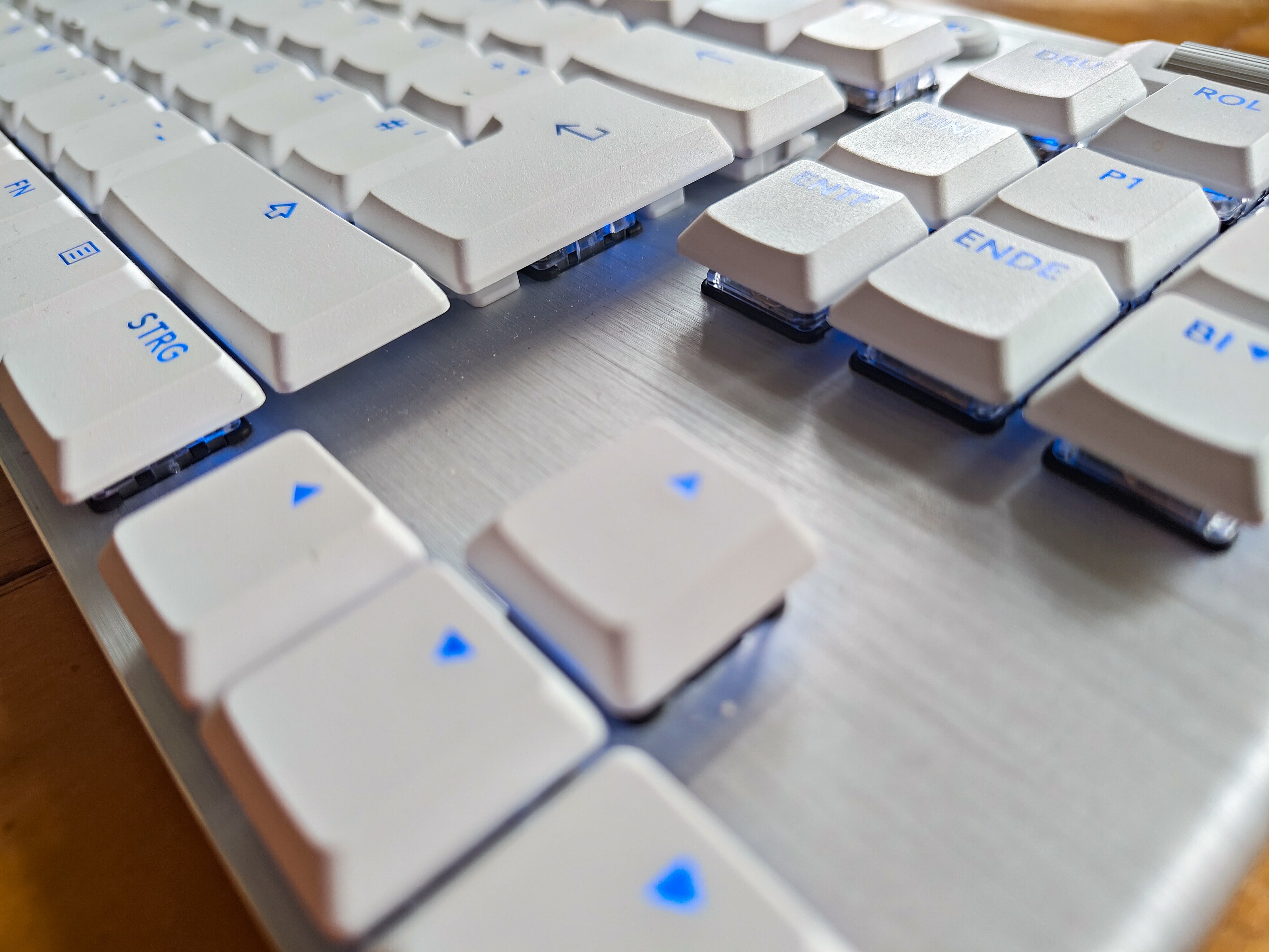 Logitech G915 X Lightspeed TKL im Test - Endlich habe ich auch das ...