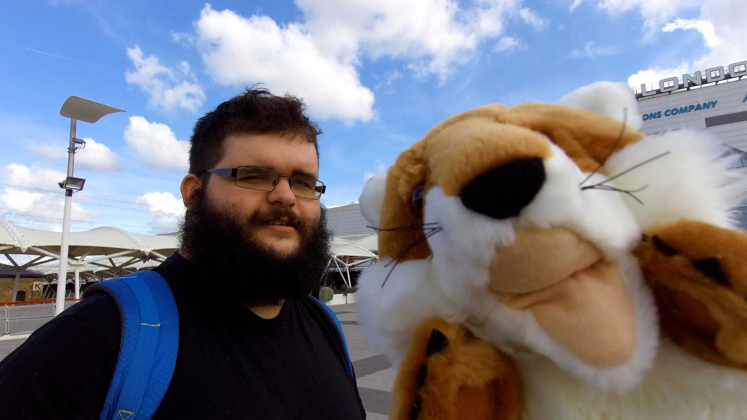 EGX: Marxist Handpuppet Interrupts Trade Show | VG247