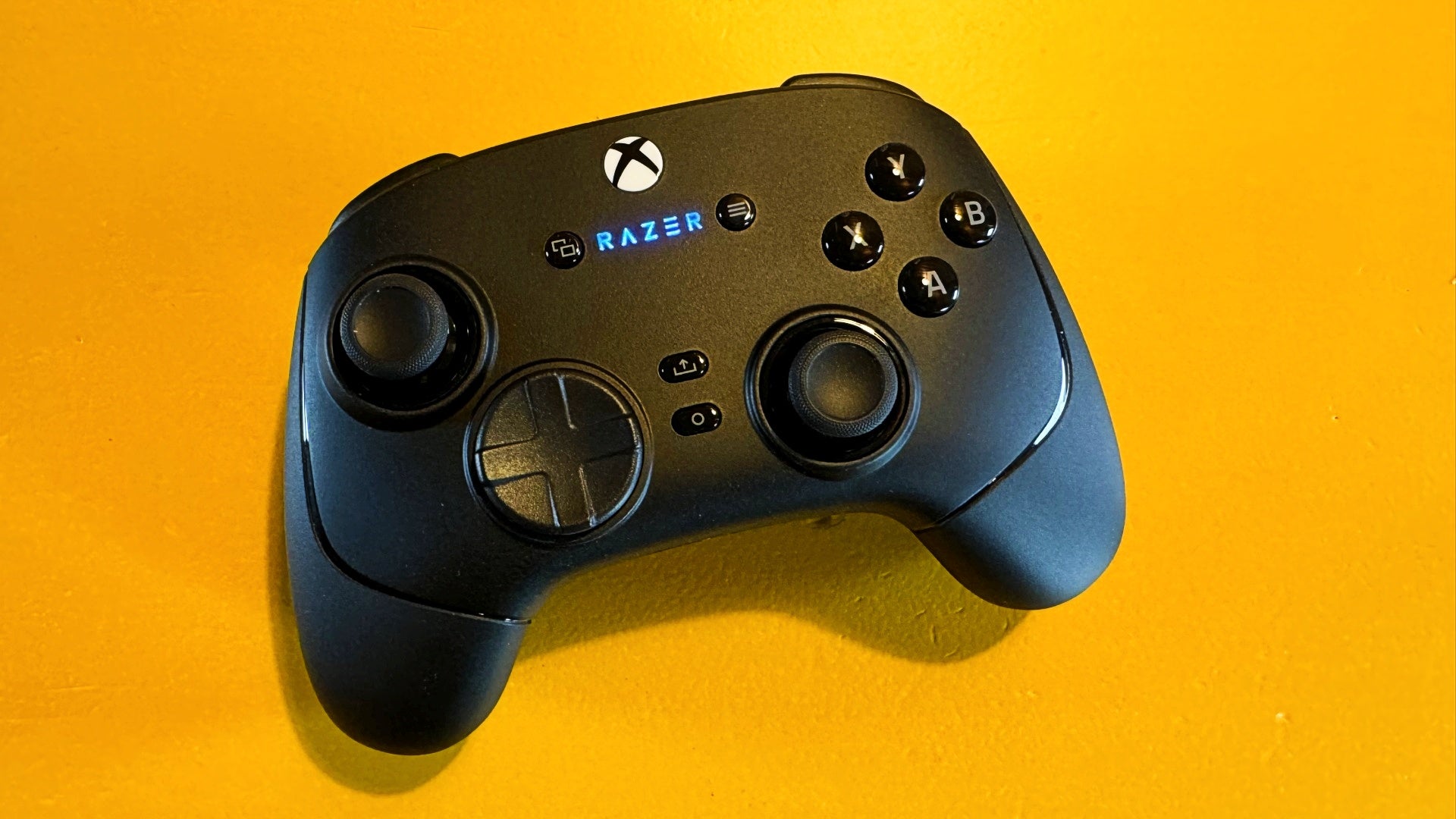 Razer Wolverine V3 Pro im Test: Mit umfassendem Upgrade zum besten ...