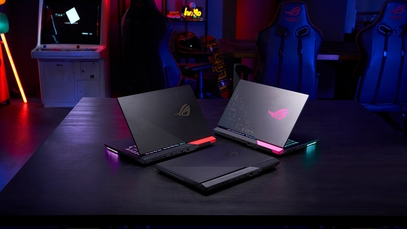 Rog Strix ASUS ROG Strix Scar G18 Hands On: New Age Gaming Desktop ...
