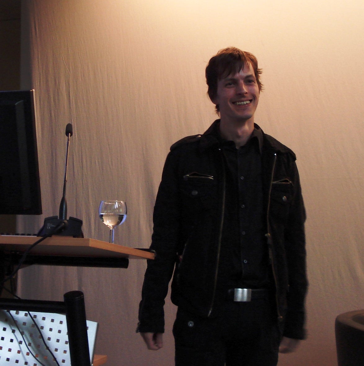 Page 2 | Crysis | Eurogamer.de