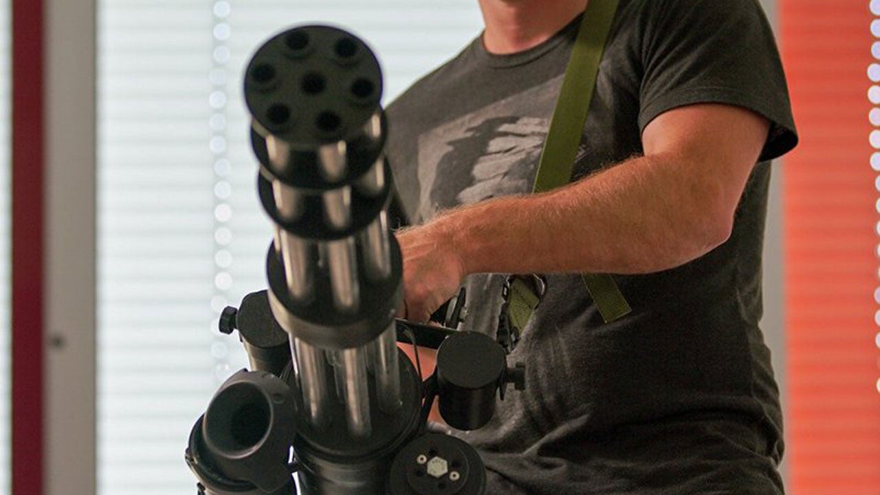 Serious Sam VR would definitely be better with this minigun peripheral ...