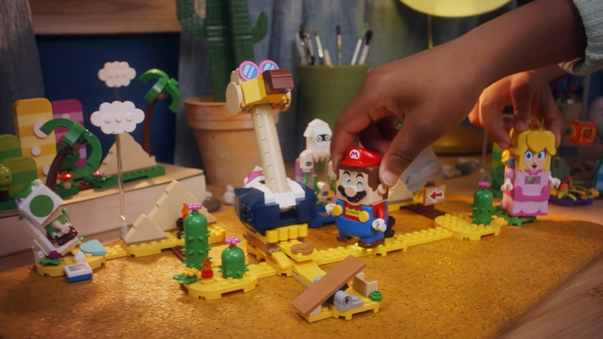 Lego Super Mario universe gets new sets this January | Eurogamer.net