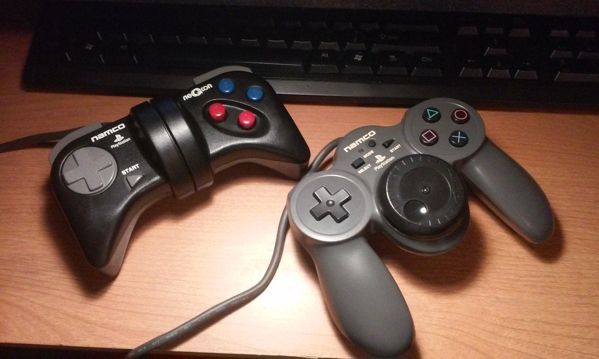 Jogcon e Negcon: i controller di guida Namco con il force feedback prima dei volanti | Eurogamer.it