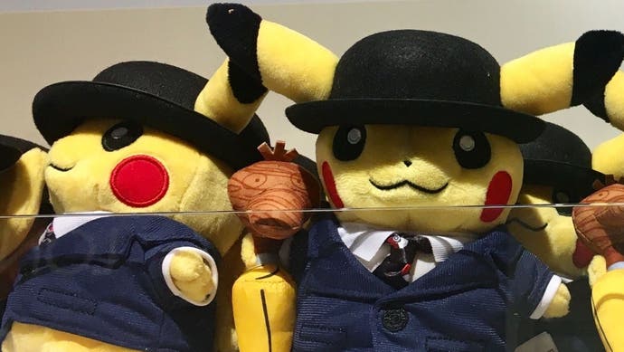 Londons Pop Up Pokémon Center Shop To Return In 2020