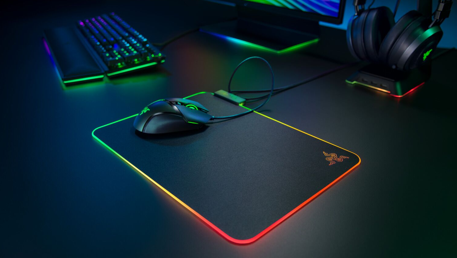 Razer resurrect their classic RGB mouse mat | Rock Paper Shotgun