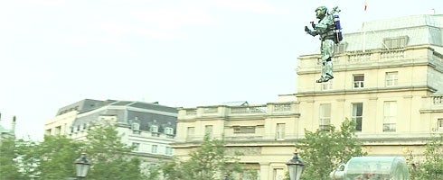 Halo: Reach PR stunt sees Spartan jetpack in Trafalgar Square | VG247