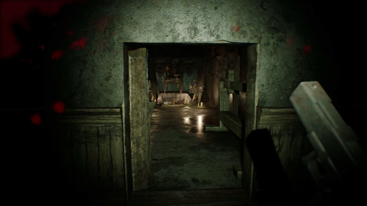 Resident Evil 7 - Detention Room secret passage, Snake Key and Grenade ...