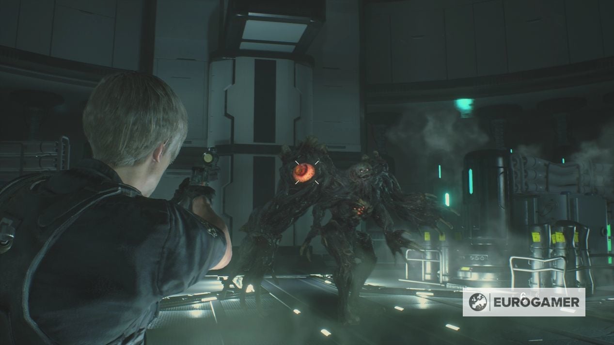 Resident Evil 2 - G Tyrant Stage 3 boss strategy, exploring the West ...