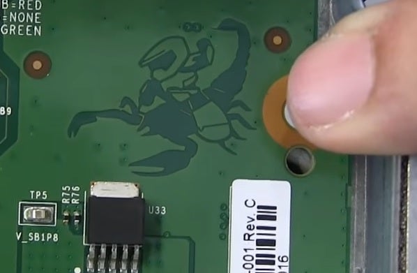 Inside every Xbox One X is a tiny Master Chief riding a scorpion ...