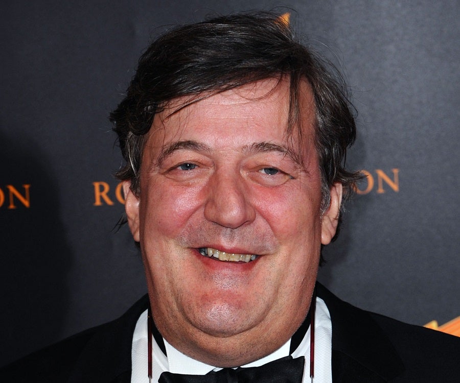 Stephen Fry plays an AI in Destiny 2: Warmind - did you spot it? | VG247
