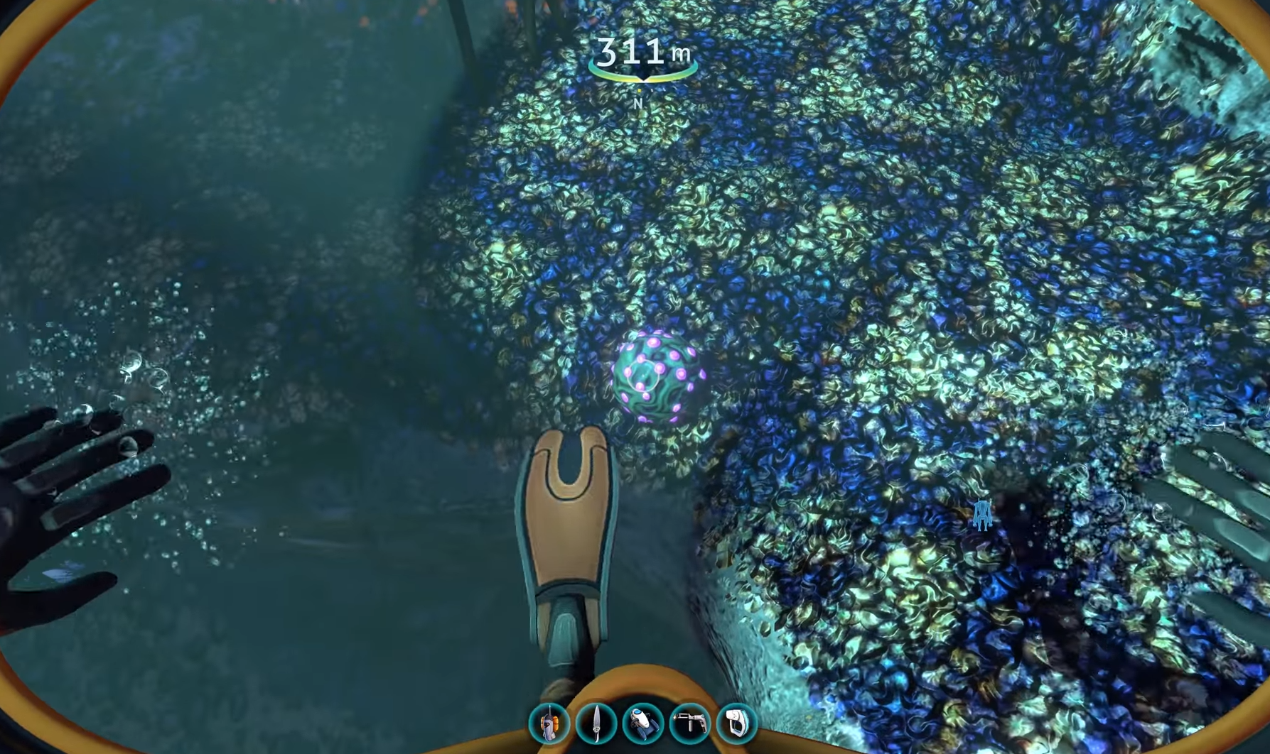 How to Get the Seamoth Submarine in Subnautica | VG247