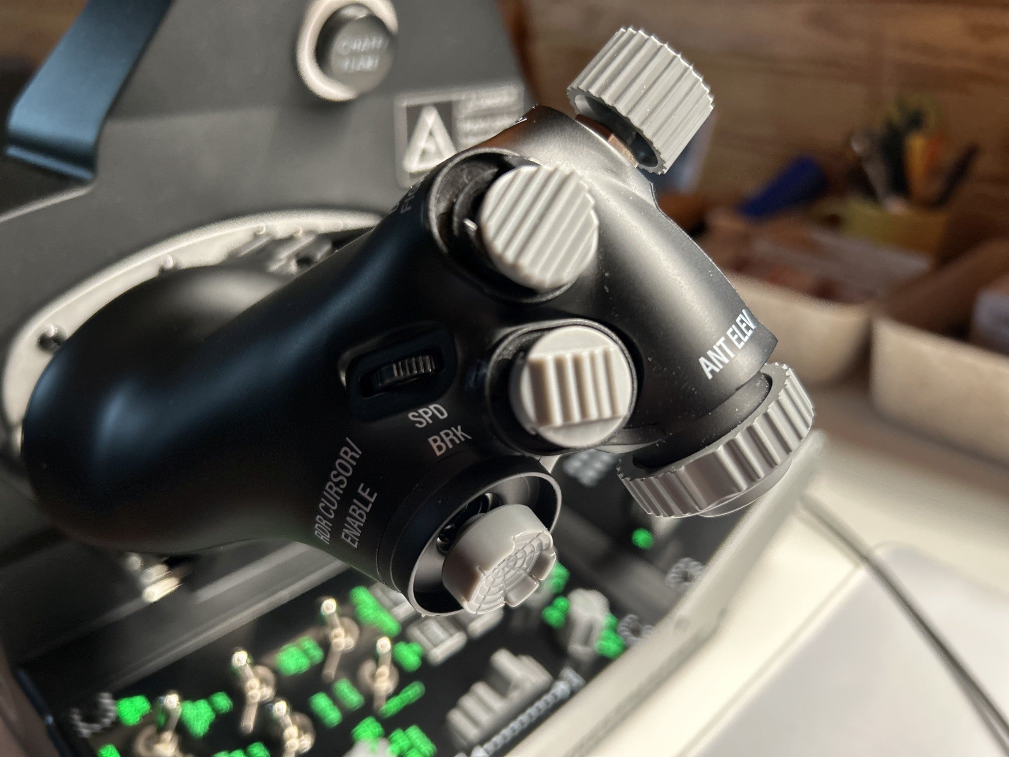 Thrustmaster Viper TQS Schubhebelquadrantsystem im Test – Schöner ...