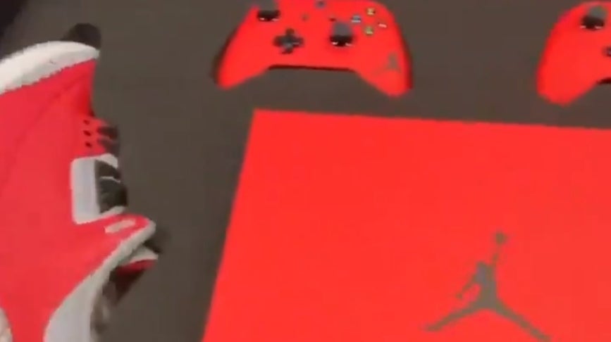 Xbox One ganha bundle com sapatilhas da Air Jordan | Eurogamer.pt
